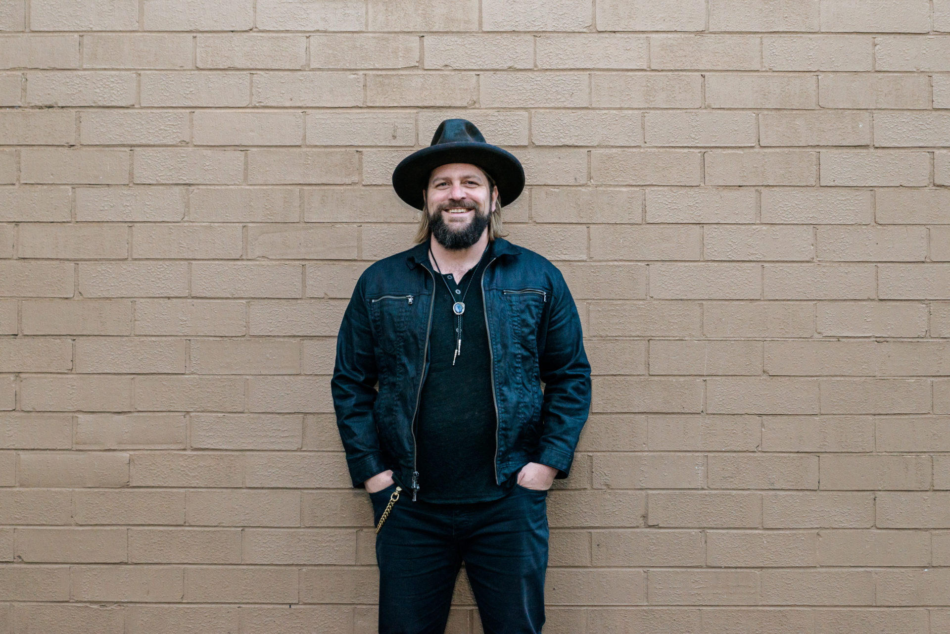 Local Country Music Artist Provides Holiday Gift for Georgia Children ...