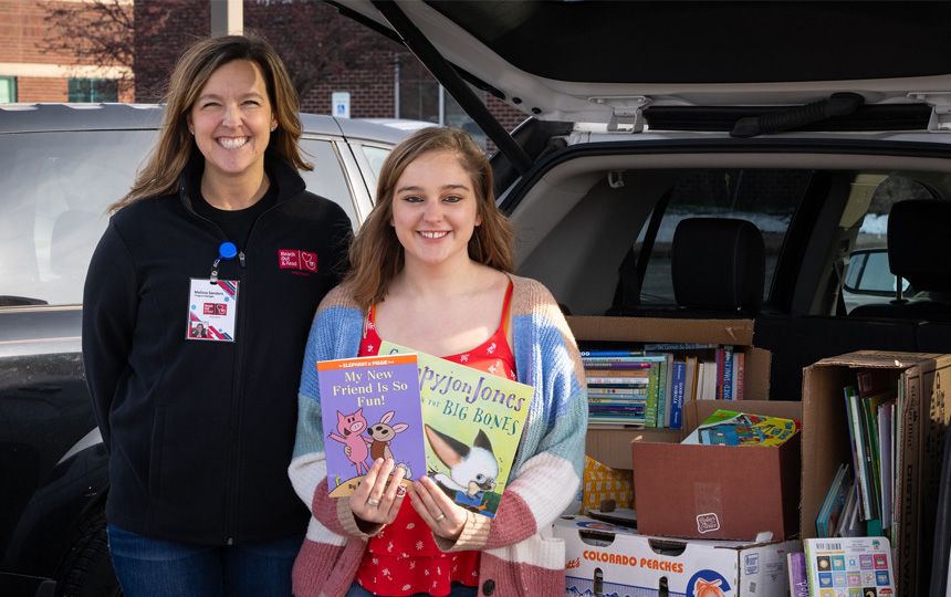 UWO senior Kallena Pluemer donates children’s books to ThedaCare ...